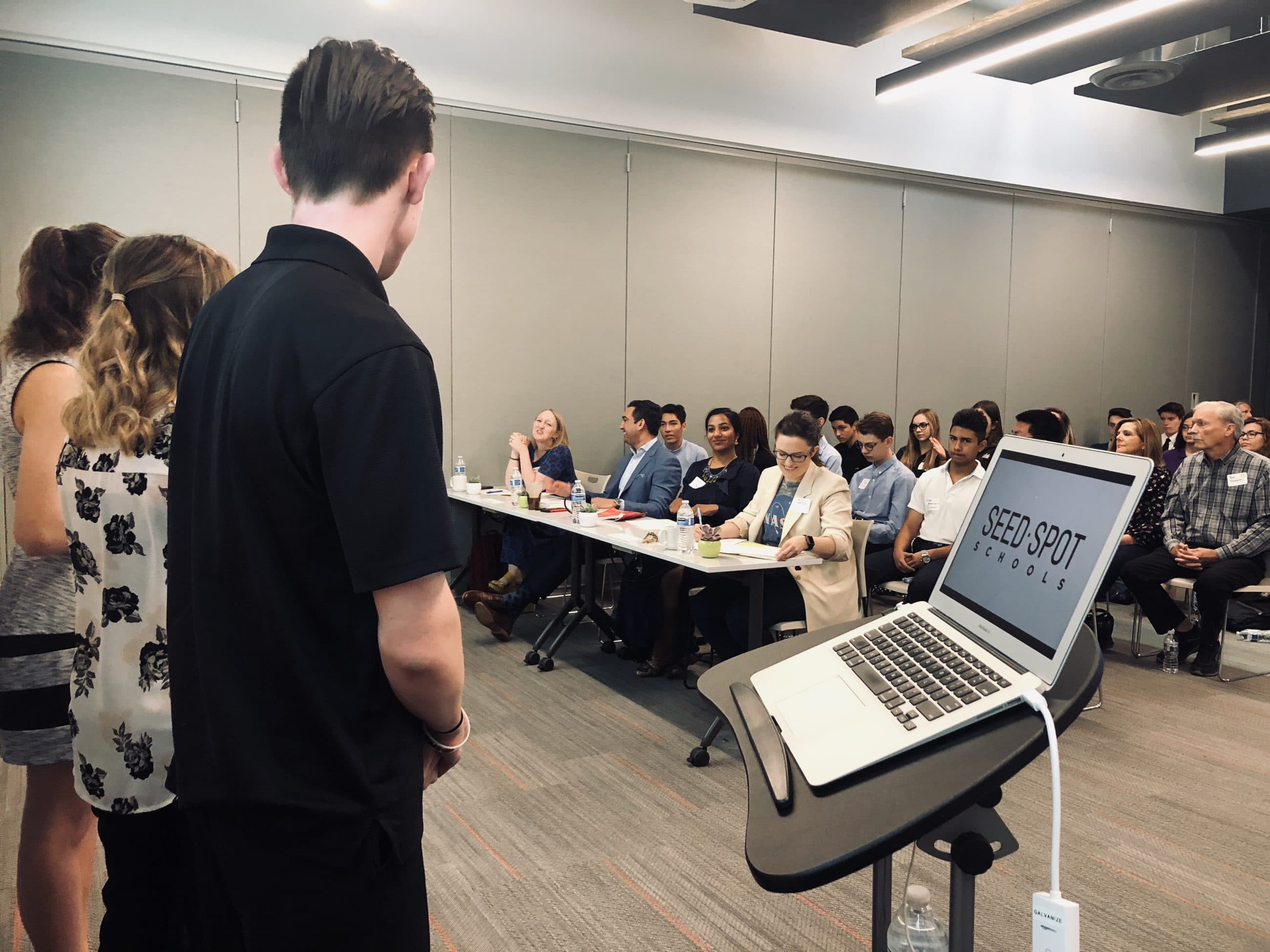 12 Student Teams Invited to Pitch at Schools National Demo Day